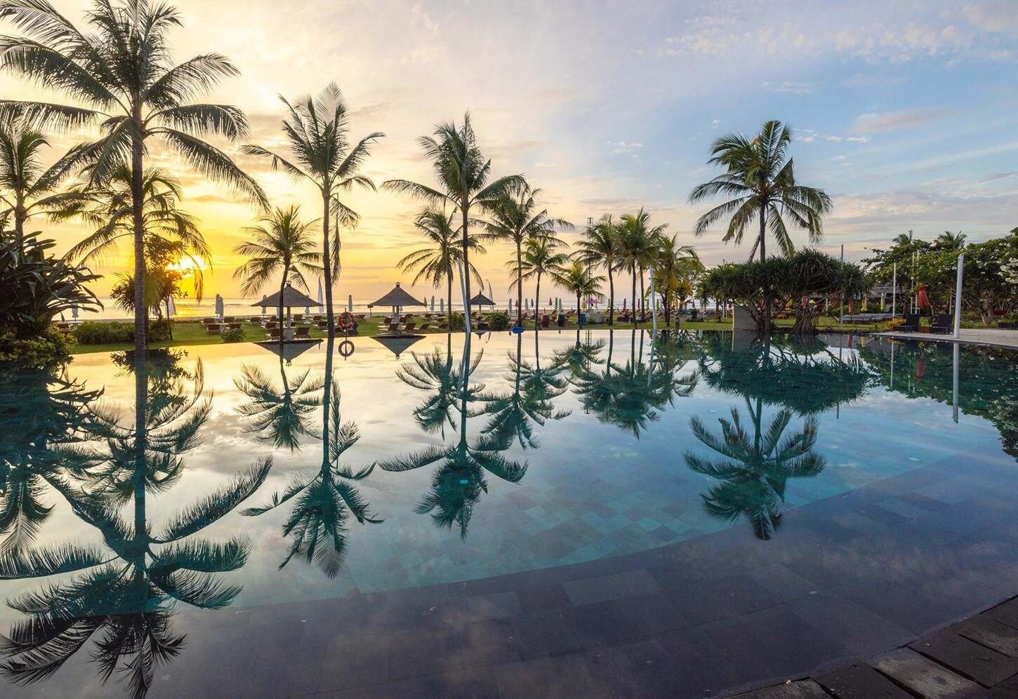 Ayodya Resort Bali - Golf & Ocean panorama